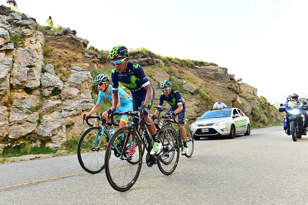 Los cóndores colombianos reinan en la cima de Comechingones ...