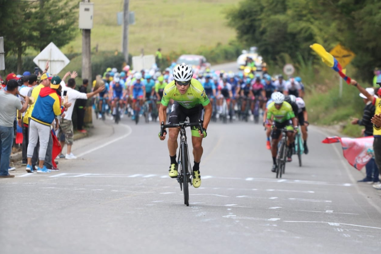 Álvaro Hodeg sorprendió en La Ceja y es nuevo líder del Tour Colombia ...
