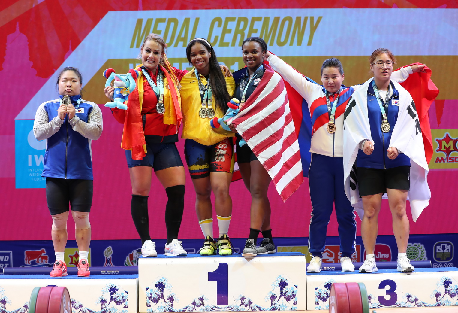 Leidy Solís, doble campeona mundial de levantamiento de pesas ...
