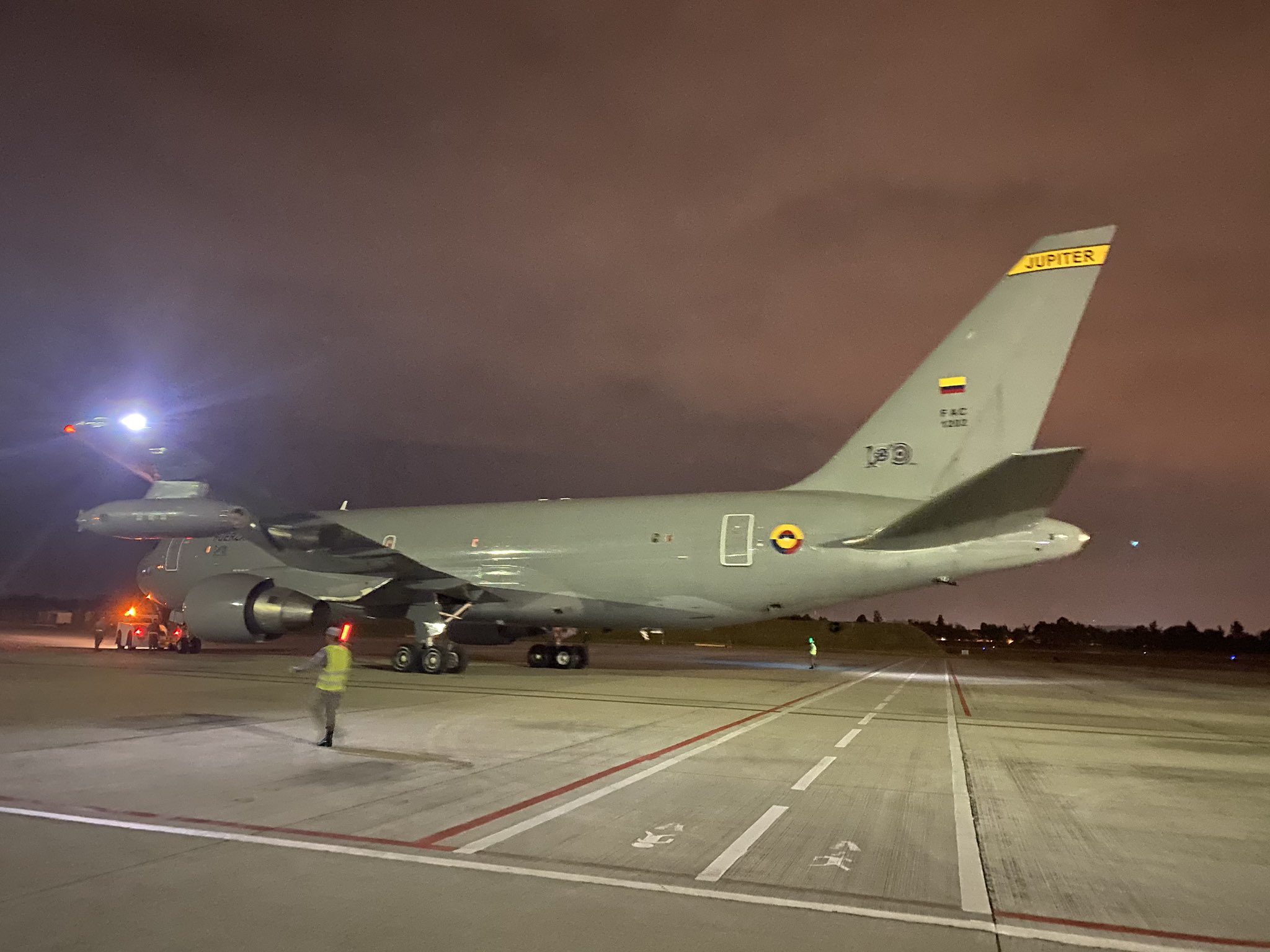 Avión Júpiter de FAC ya va hacia China para evacuar colombianos ...