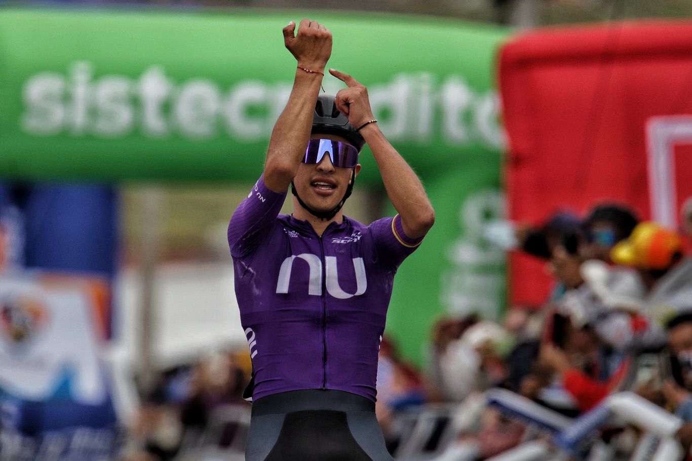 Jonathan Chaves ganó la segunda etapa del Clásico RCN 2024 » Reporteros ...